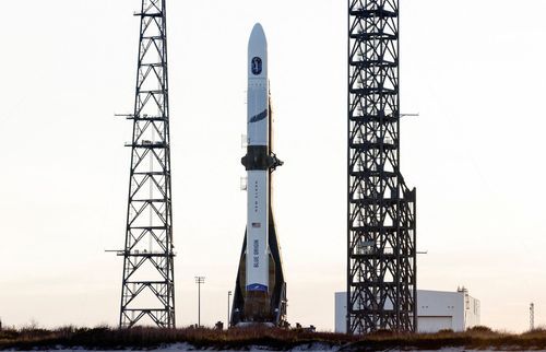 Jeff Bezos' rocket company Blue Origin to lay off more than 1,000 ...